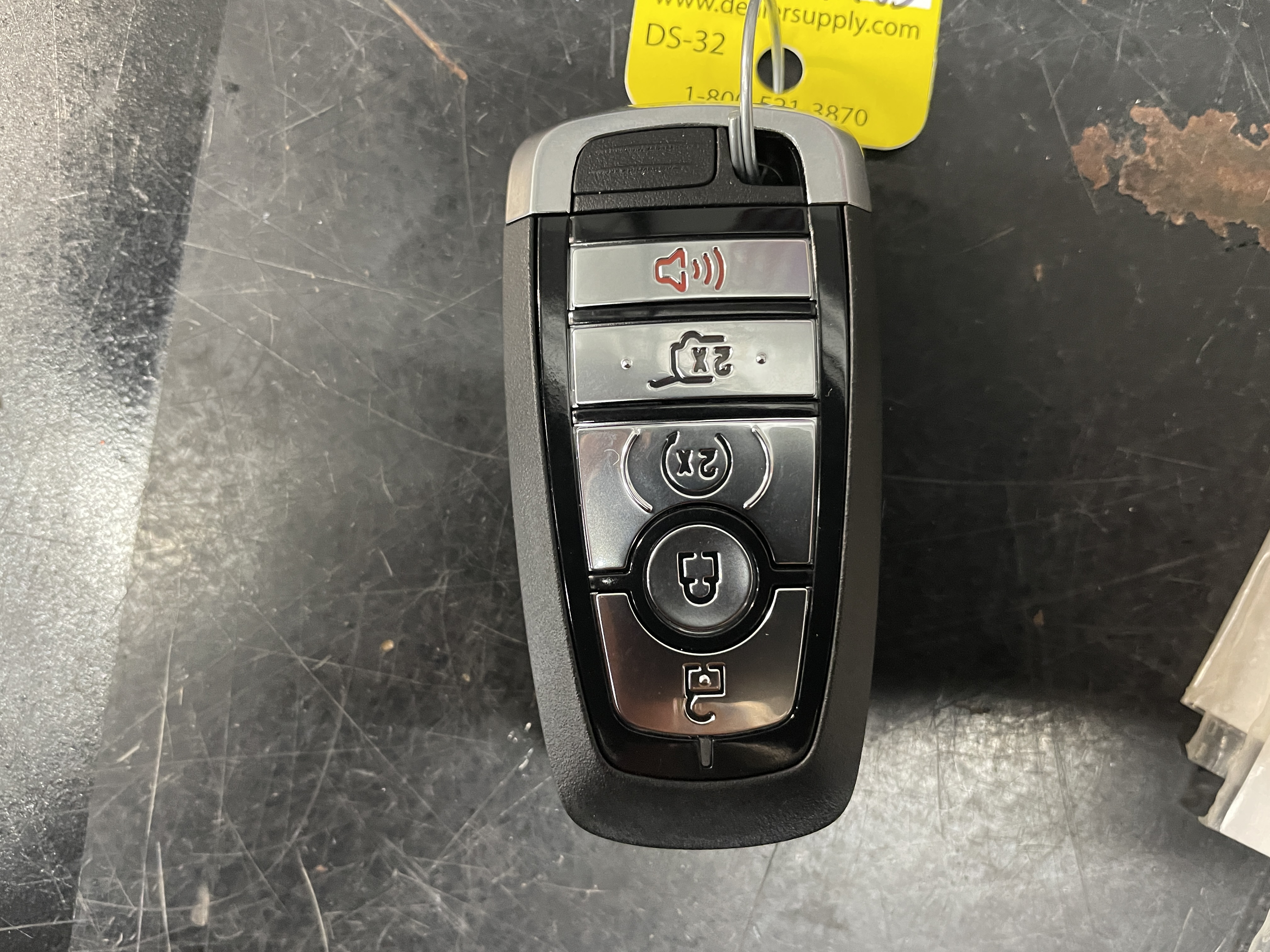 2026 Ford Explorer Platinum 4WD-Lux Leather,Moonroof,21's - Dubuque ...