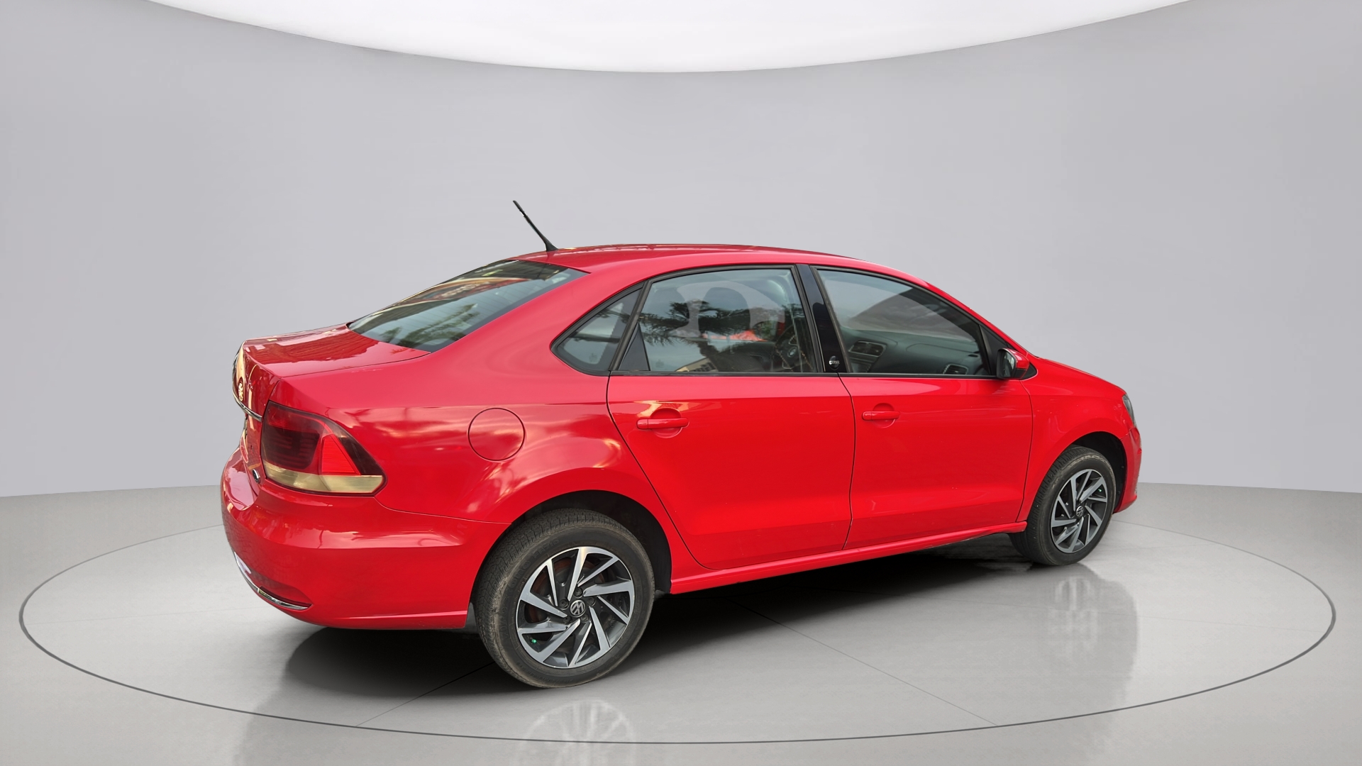 Volkswagen Vento 2018 :: Aviso Informador